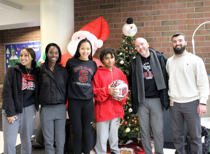 Rotary Interact shares in the season of giving | News, Sports, Jobs ...